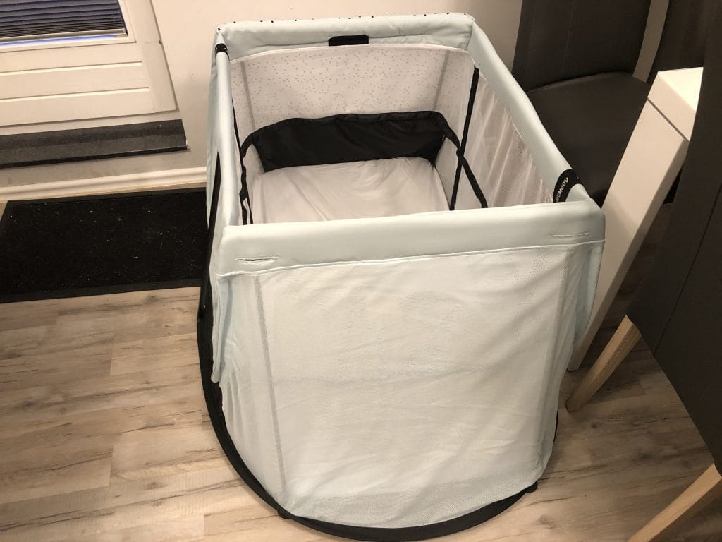 Review Aeromoov Instant: het campingbedje dat makkelijk in te klappen ...