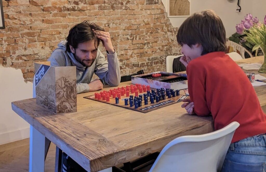 Stratego, 70 jaar geschiedenis en de spelregels - MeerVanMir